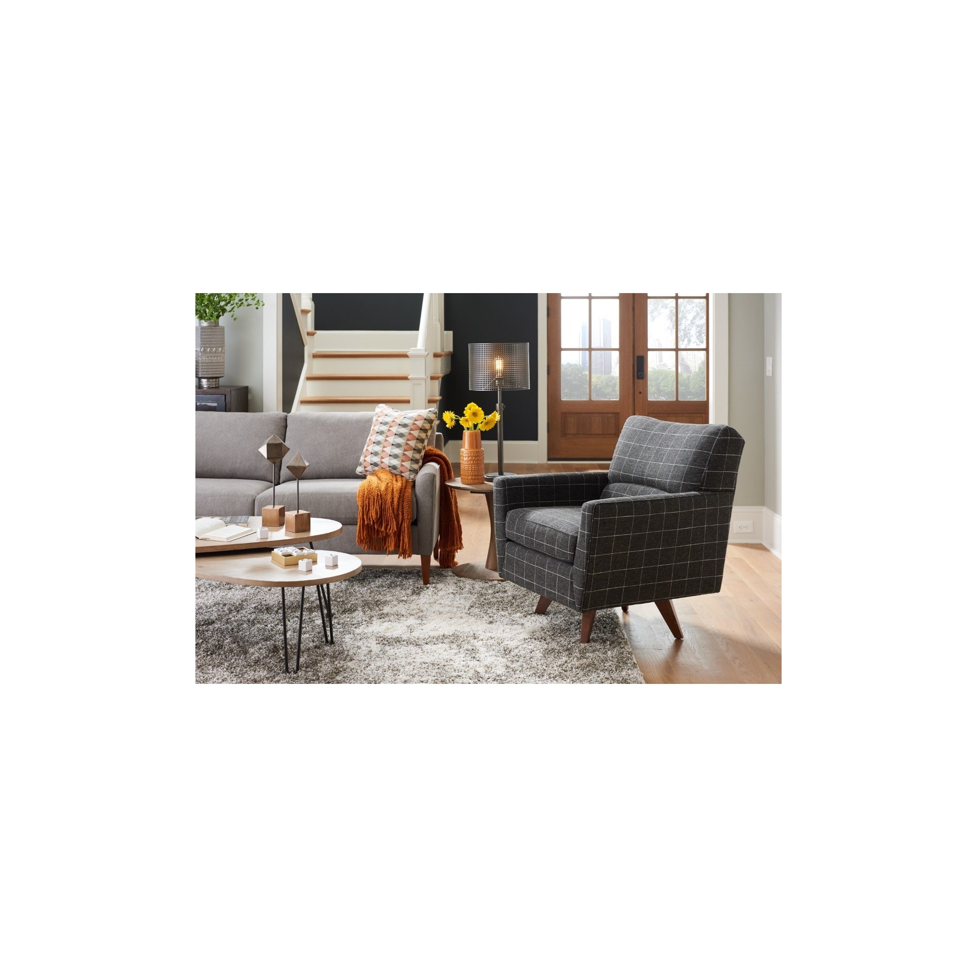 Hammary Oblique 834-918 Mid Century Modern Light Elm Round Chairside ...