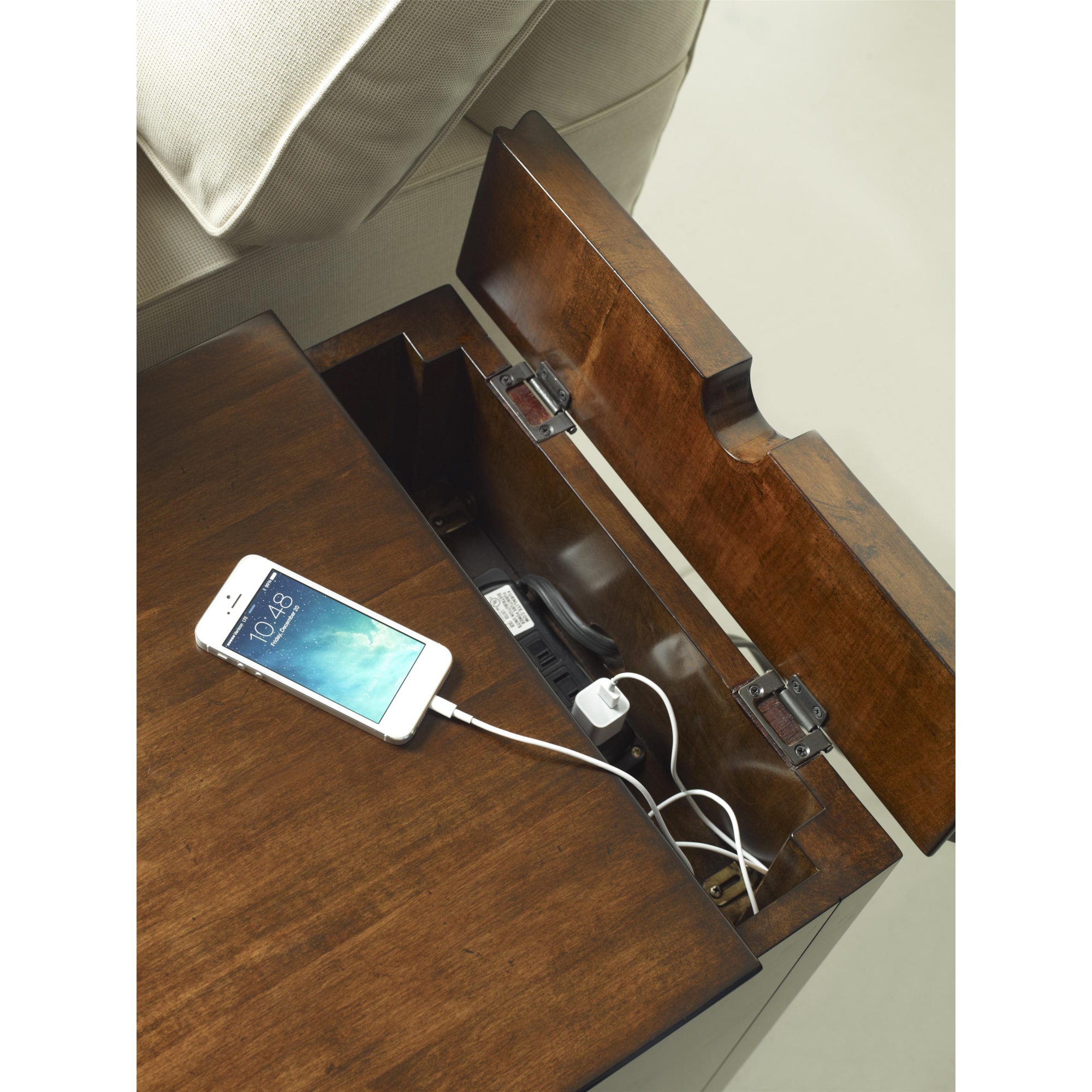 Kincaid Furniture Elise 770266375 Transitional Chairside Chest with ...