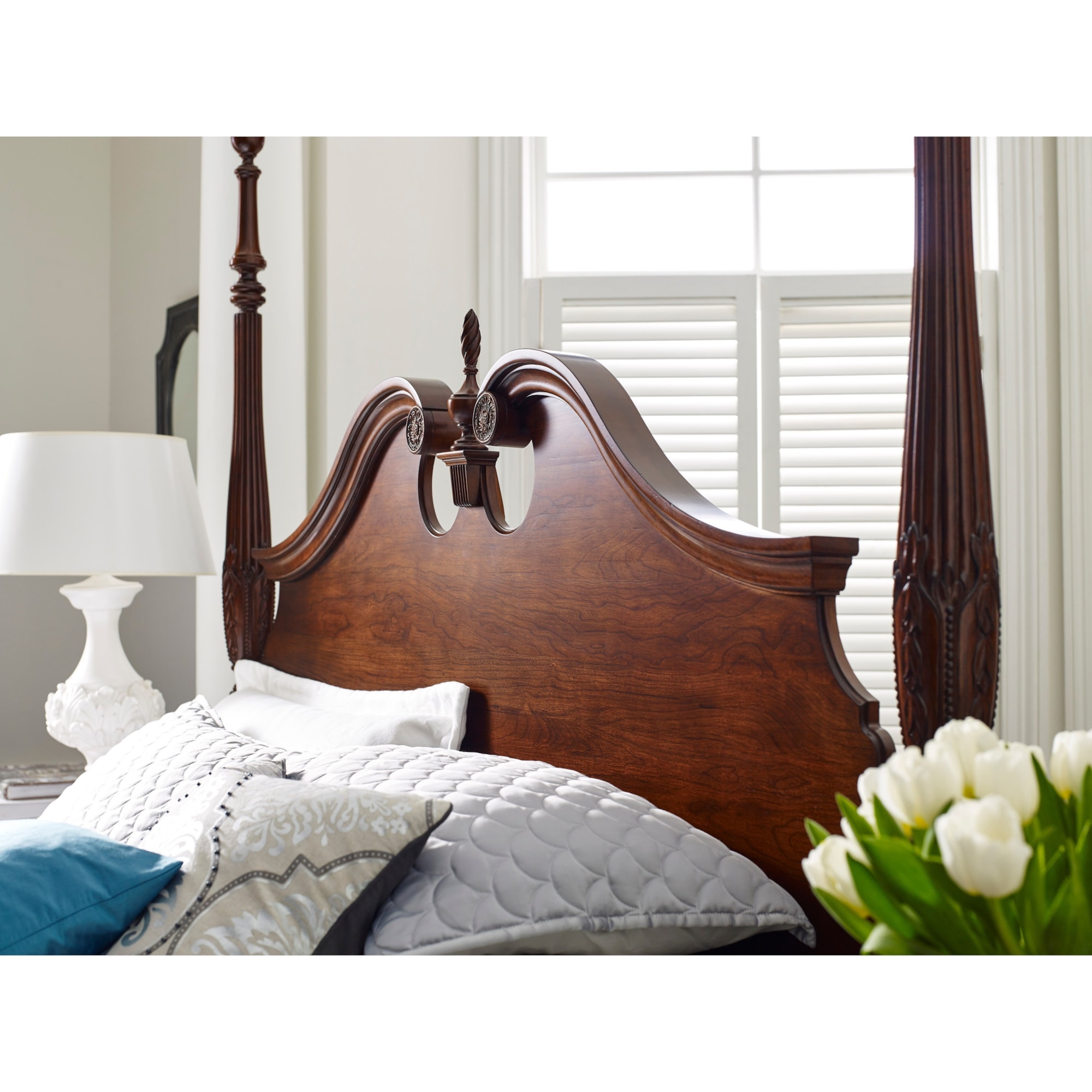 Kincaid Furniture Hadleigh 607-324P Queen Rice Carved Poster Bed with ...