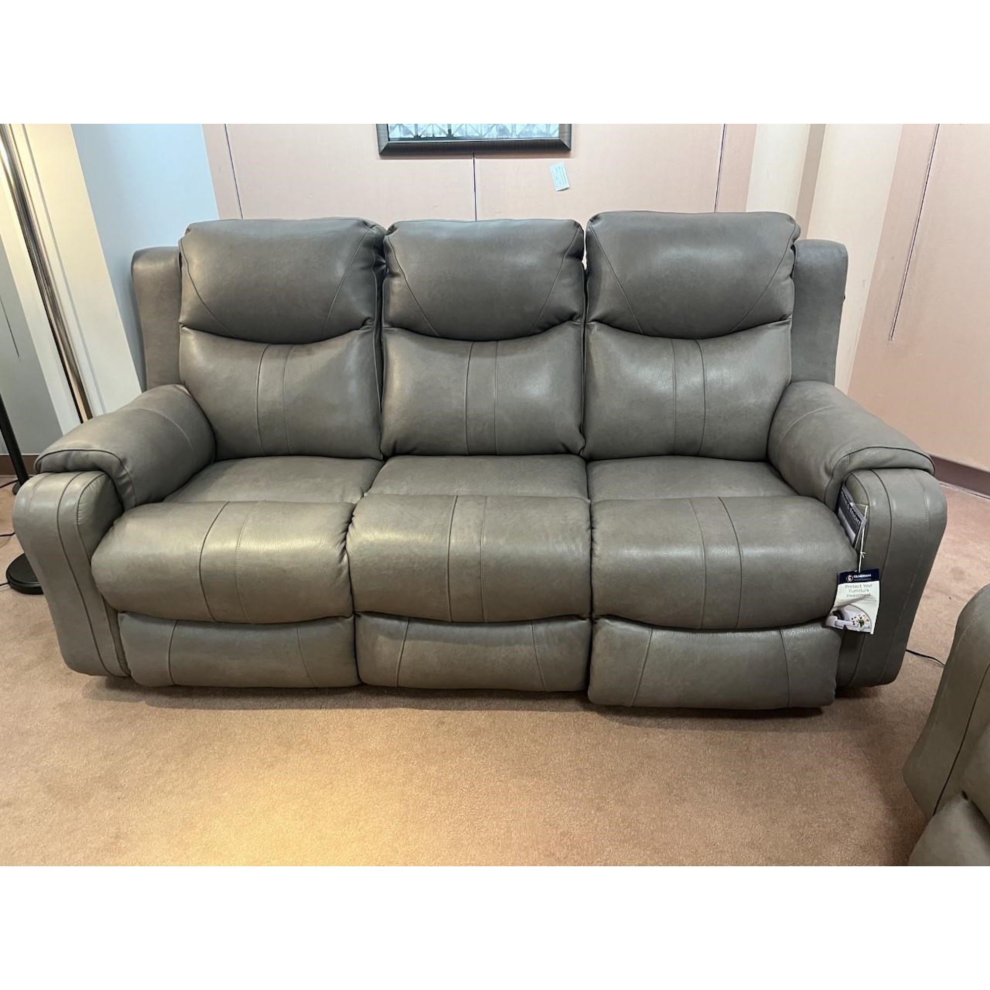 Southern Motion Marvel 1338661 Double Reclining Sofa with Power ...